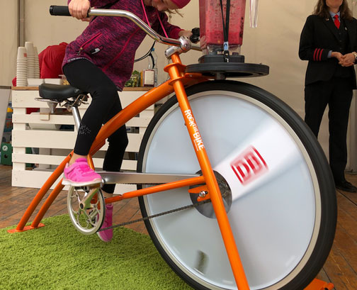 Smoothie Bike | Erst in die Pedale treten, dann genießen!